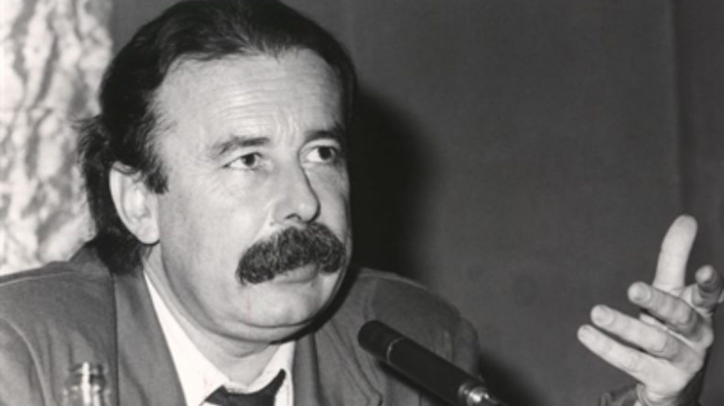 Juan Cueto, la escritura visual - Hyperbole