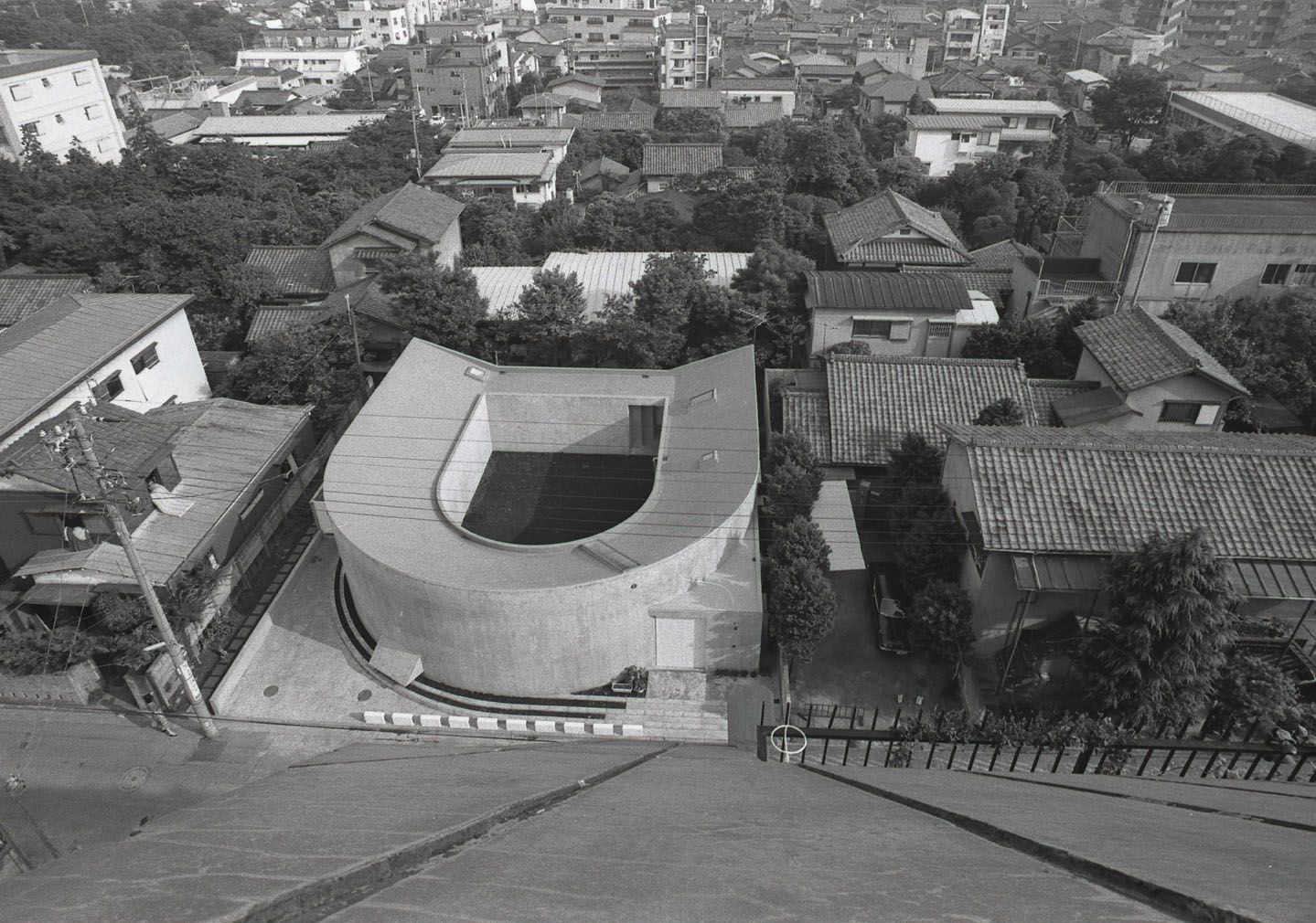 Toyo Ito, White U house, Tokio, 1976 - Hyperbole