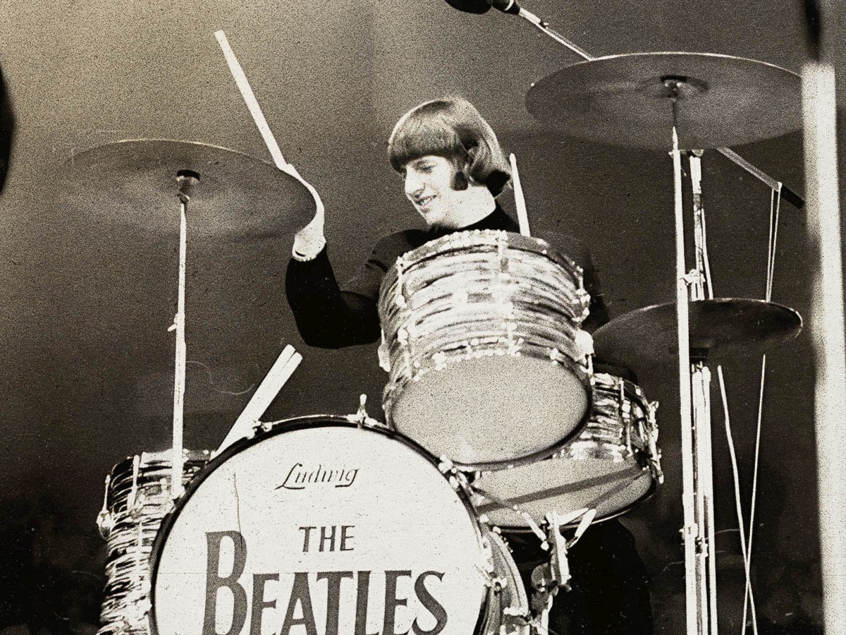 Ringo Starr: el de en medio de The Beatles - Hyperbole